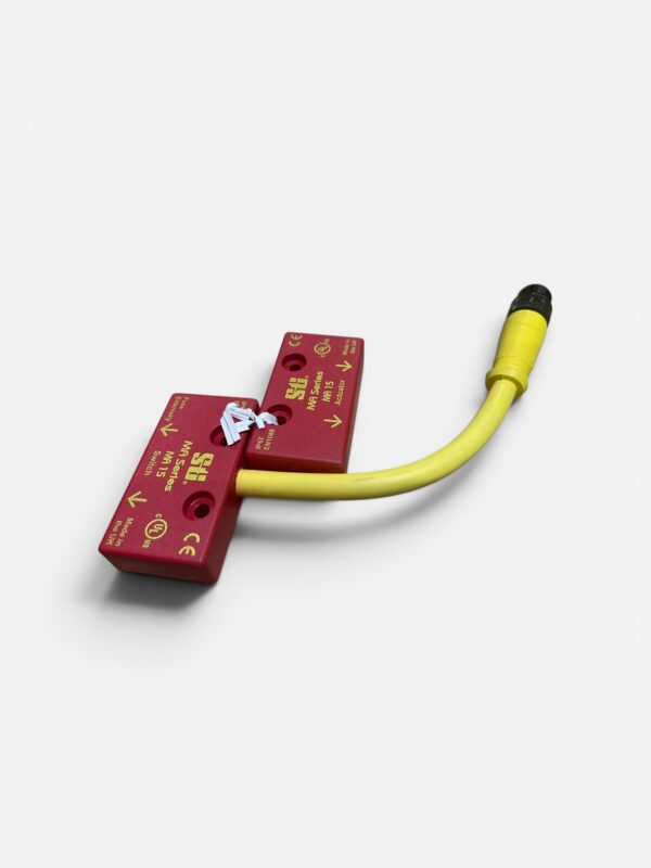 STI MA-15 Coded Magnetic Safety Switch 445071549 Non-Contact Sensor ...